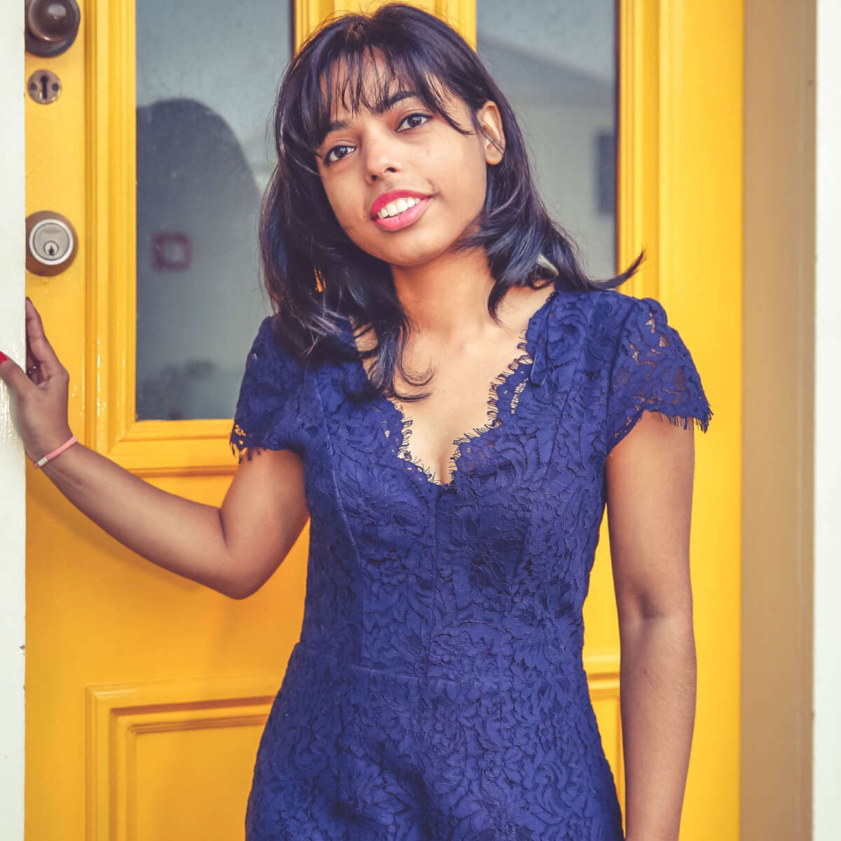 HELEN : OAKES – Photographer, Digital Artist and Educator